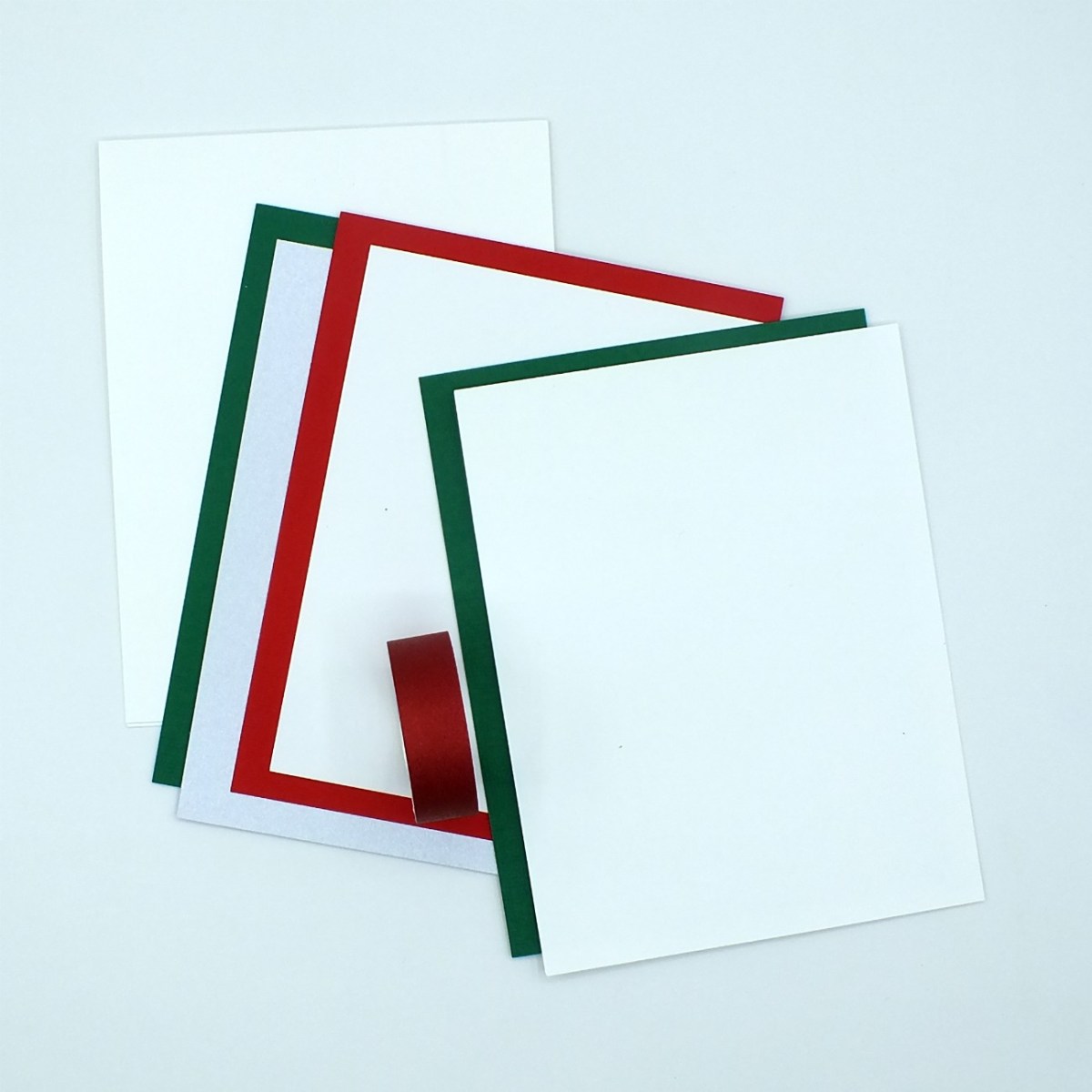 How to create an elegant traditional Christmas card - CutCardStock Blog