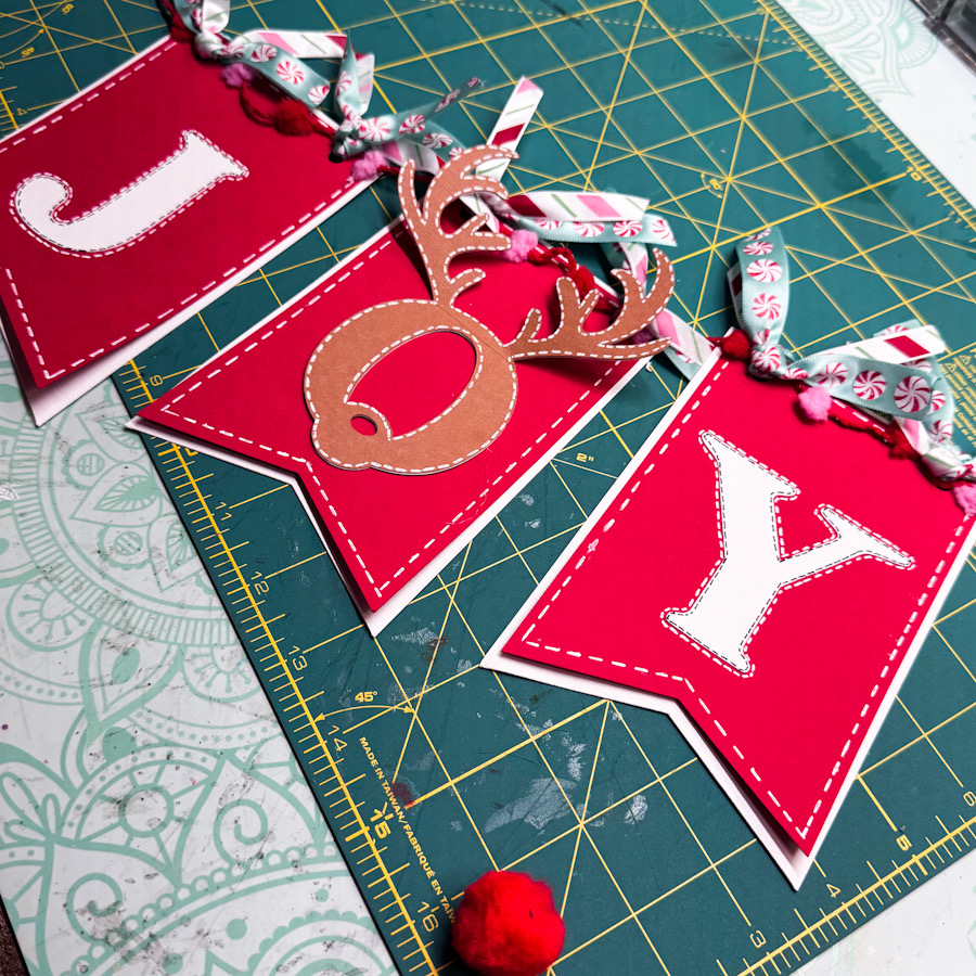 Christmas Joy Banner - CutCardStock Blog